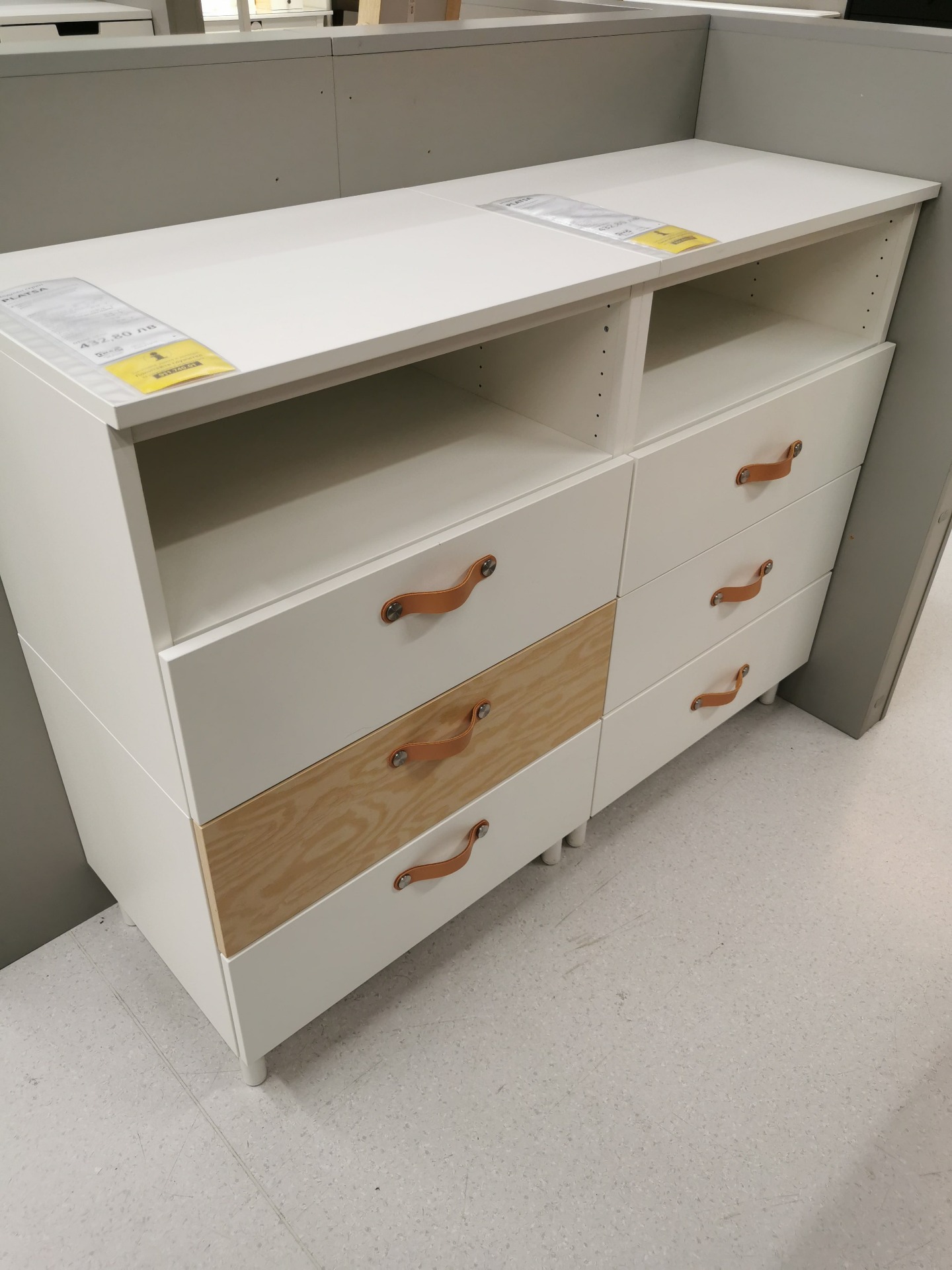 IKEA PAX vs PLATSA – Which Wardrobe is Right for You?